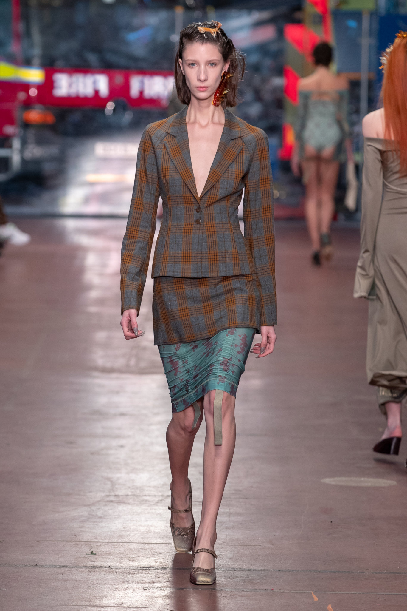 KNWLS - Fashion East